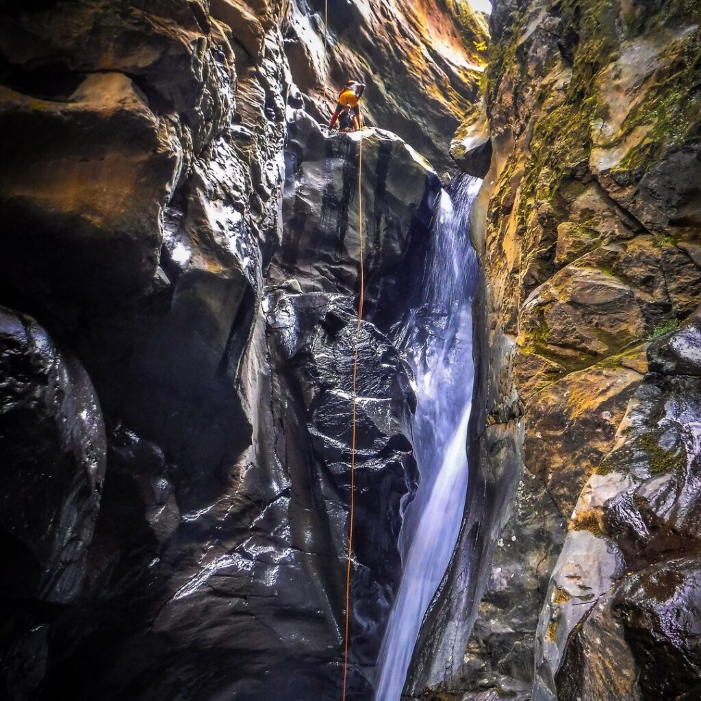 Canyoning am Salto do Cabrito - @AZORES