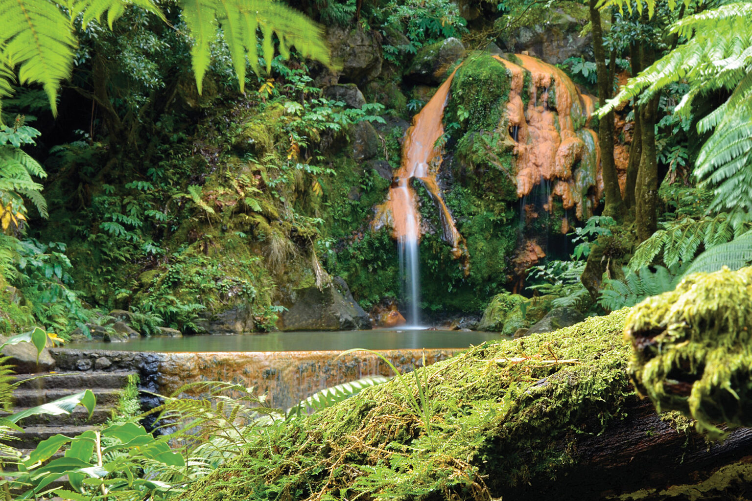 Caldeira Velha: Das Naturdenkmal der Azoren - @AZORES
